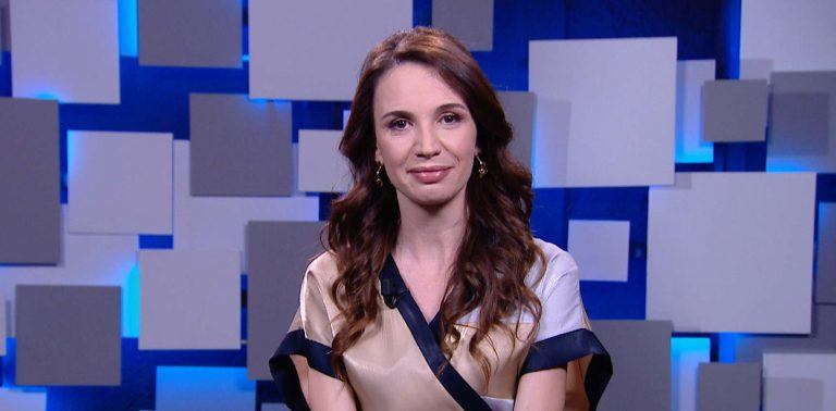 Ritratto semiotico di Emanuela Fanelli - Il Tascabile